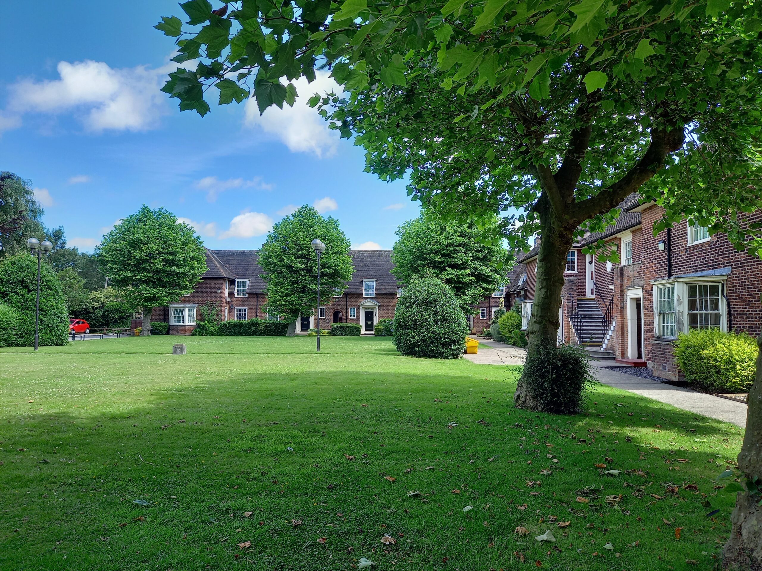 Allerton Road, Liverpool, L18