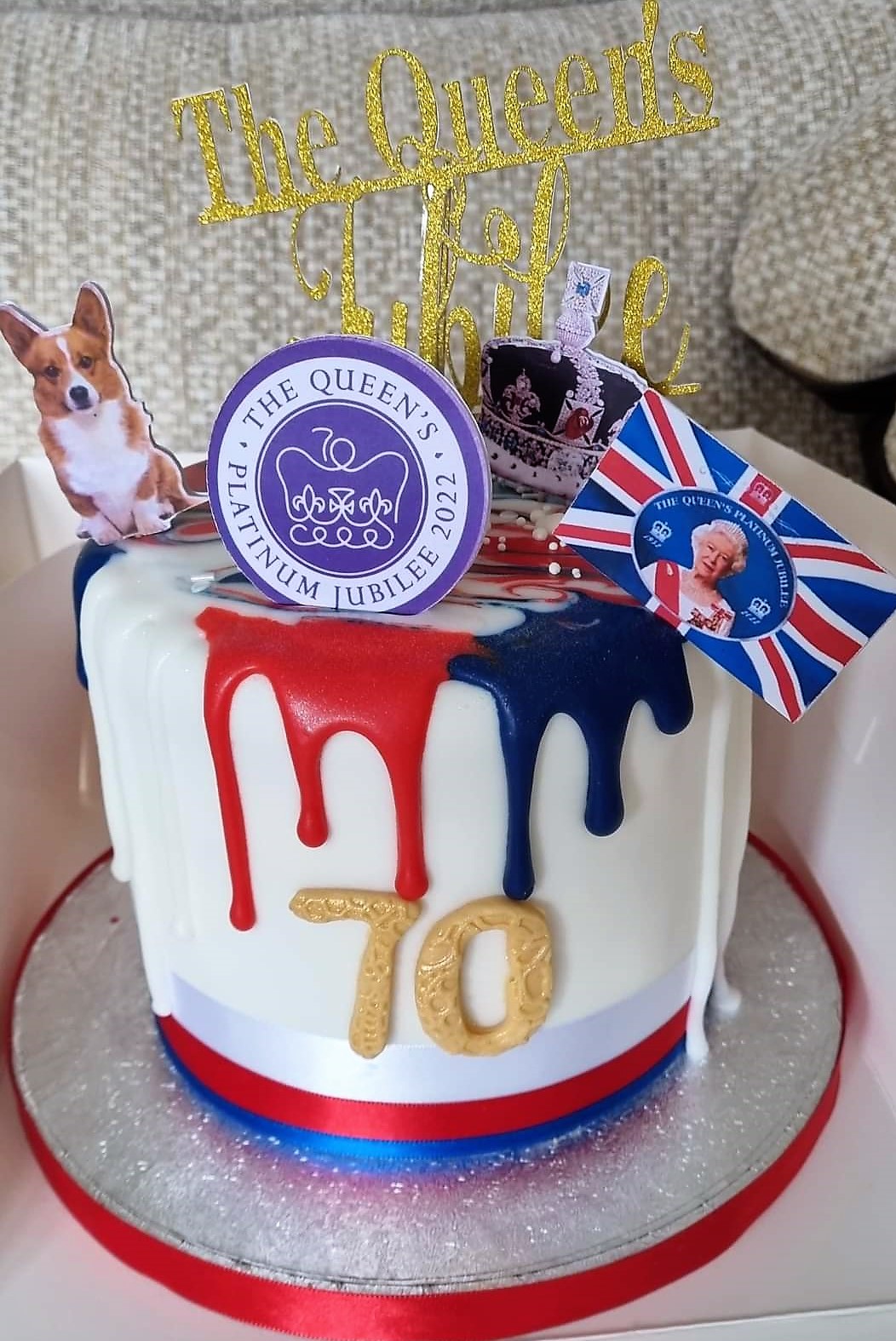 Platinum Jubilee Cakes